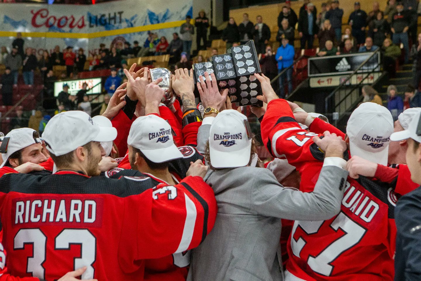 "That's why I signed here": Reds capture 5th straight AUS title